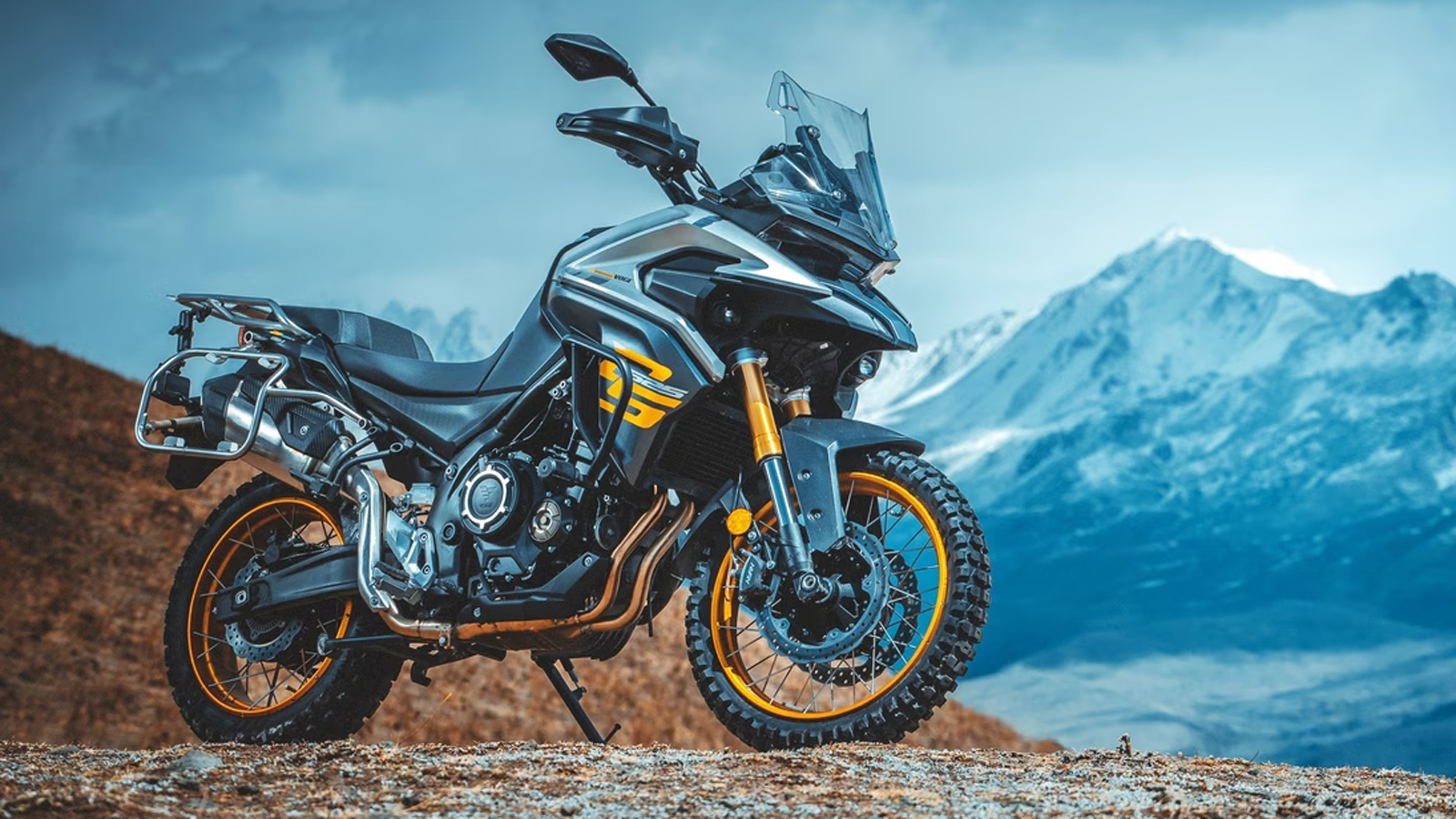 Voge DS 525/X: Αναβαθμισμένο σε κινητήρα και περιφερειακά - voge