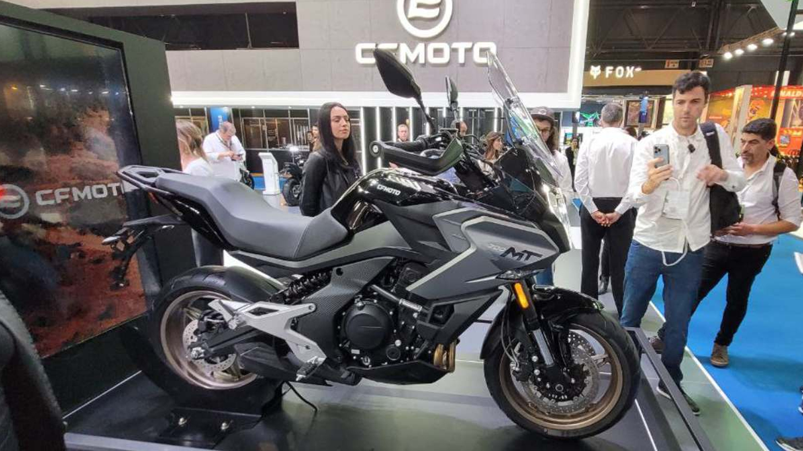 CFMOTO 700 MT: Παγκόσμια πρώτη παρουσίαση στην Αργεντινή - cfmoto