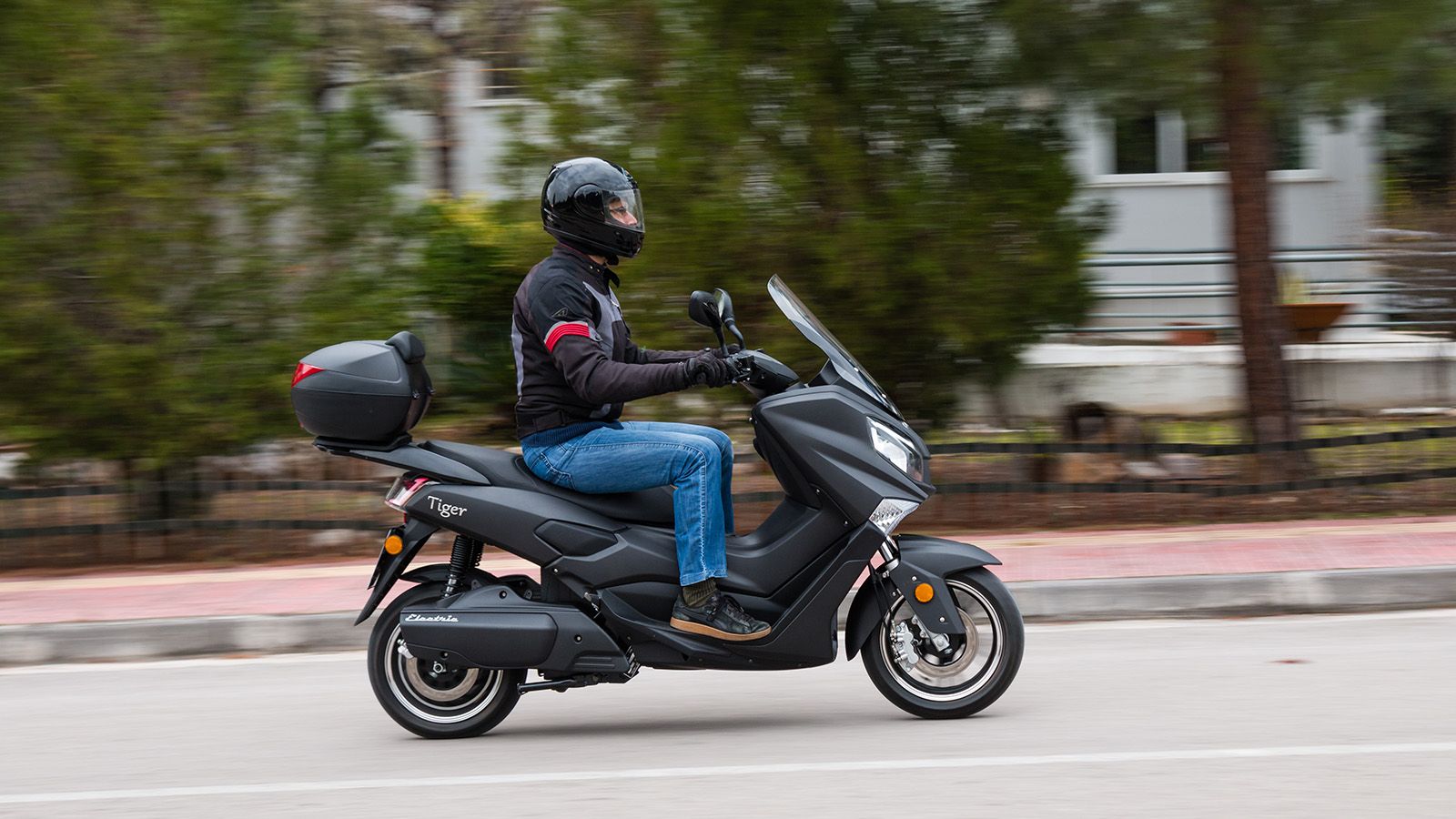 EFUN Tiger - Test - esf efun tiger pro