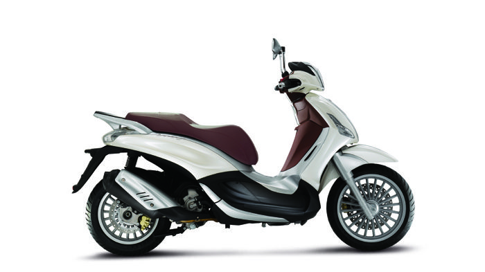 Piaggio Beverly 300 ie: Best seller ??????? ???????? ???? ?? 3.990 ...