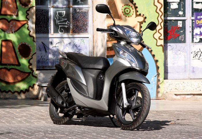 scooter: ??? Honda Vision - honda vision