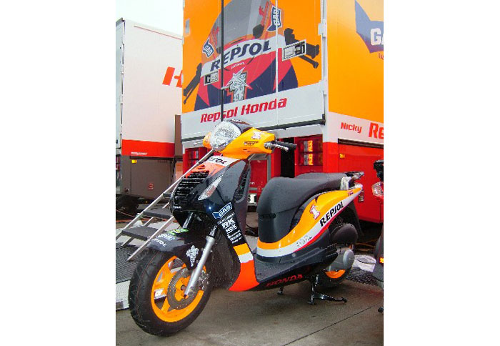 Repsol Honda PS 125i - honda ps 125i
