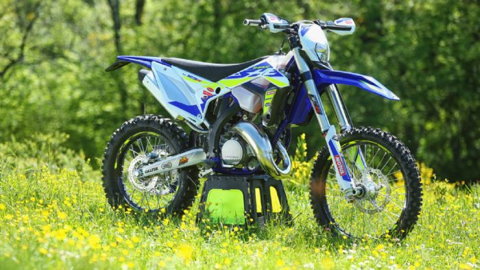 Η BS Battery επίσημος προμηθευτής της SHERCO - ανταλλακτικα