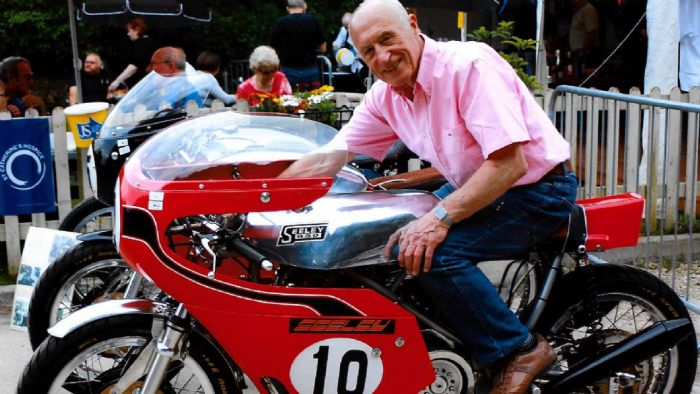 «Έφυγε» ο πρωτοπόρος των πλαισίων Colin Seeley