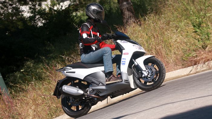 Piaggio Hellas: ??????? ?? ????????????-?????? ??????? - piaggio