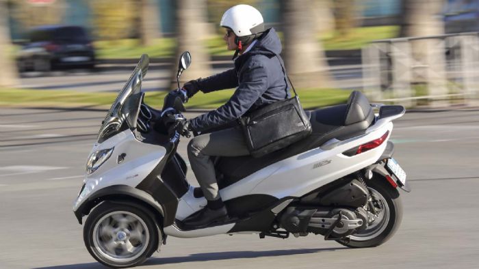 Piaggio: Εκπτώσεις στα MP3 300/500 - piaggio