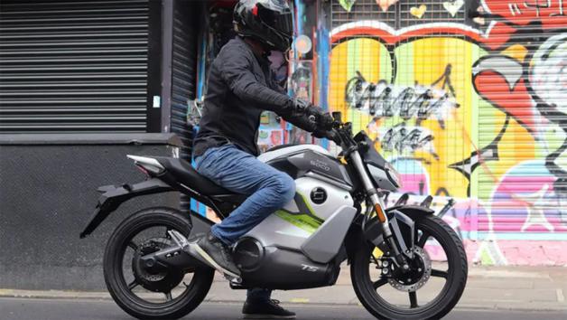 Super Soco: Ηλεκτρικά γκάζια - super soco tc wanderer 2500w, super soco ...